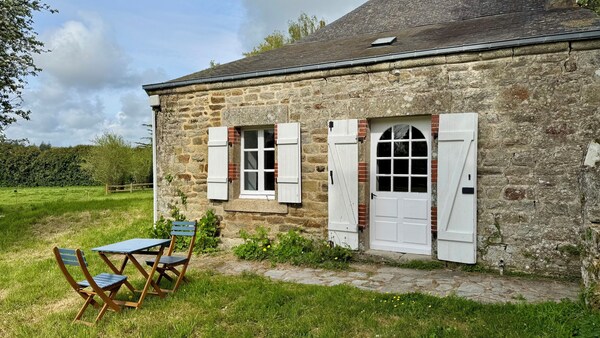 Cosy Couple's Cottage With View Of The Château - Golfe Du Morbihan, 20 Min From Vannes - Morbihan