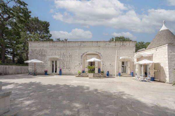 Guesthost Borgo Lucia With Pool - Trullo Catenella - Locorotondo
