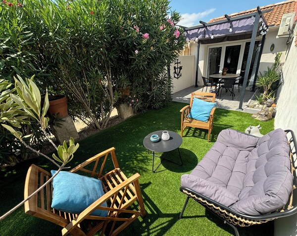 Sublime, Peaceful Cottage On Bellegarde Between Nimes And Arles - Camargue