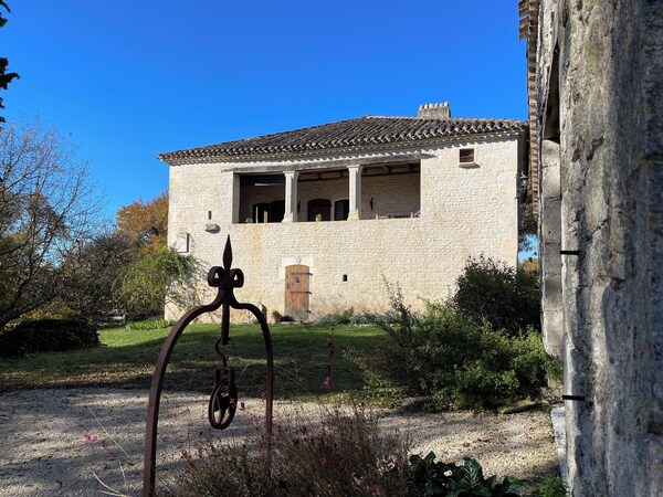 Nouveau Gîte Avec Piscine Dans Un Parc Au Sud Du Lot - Lot