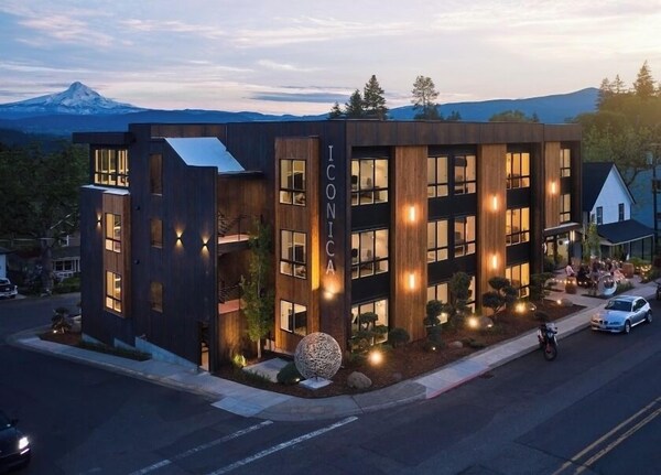 Two-bedroom Suite, Mt Hood Views, Downtown White Salmon, Suite 30 - White Salmon, WA