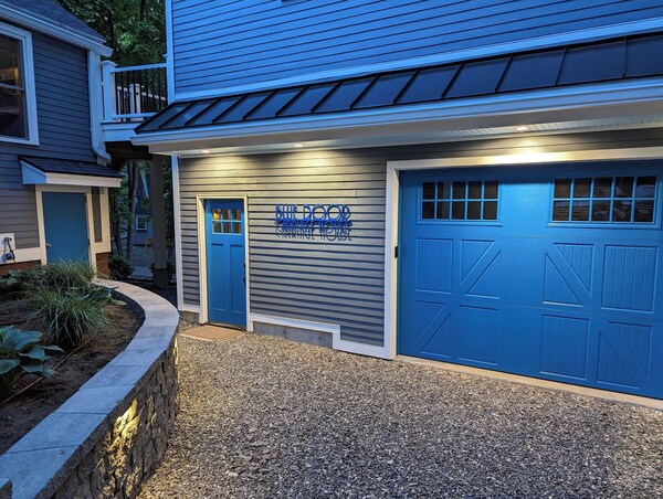 Spectacular 2-bedroom Carriage House With All Amenities In Beautifull Ogunquit. - Ogunquit, ME