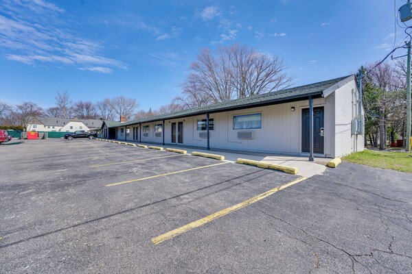 1 Mi To Lake Huron Beaches: Quiet Studio Apartment - Sarnia