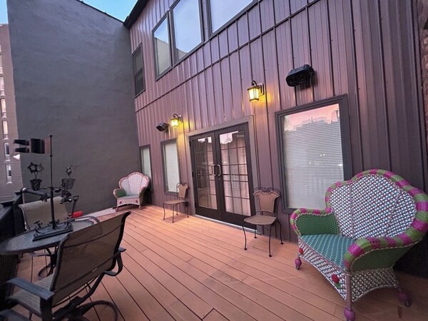 Live The Penthouse Lifeluxury Downtown Syracuse Loft; Direct Elevator Access - Syracuse, NY
