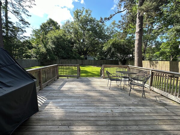 Stylish 3br In Garden District Near Parks, River Views, Neville High, And Ulm. - Monroe, LA