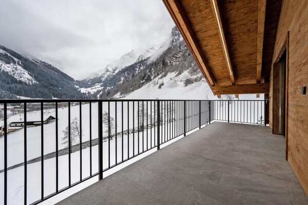 Ferienwohnung 'Lodge 3' Mit Bergblick, Gemeinschaftsterrasse Und Wi-fi - Ratschings