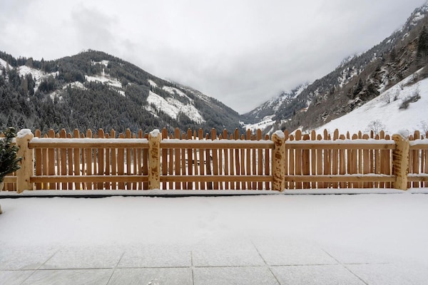 Appartamento 'Lodge 2' Con Vista Sulle Montagne, Terrazza Privata E Wi-fi - Racines