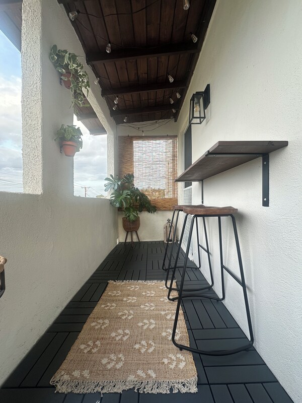 3- Bedroom - Centrally Located La Home - Alhambra, CA