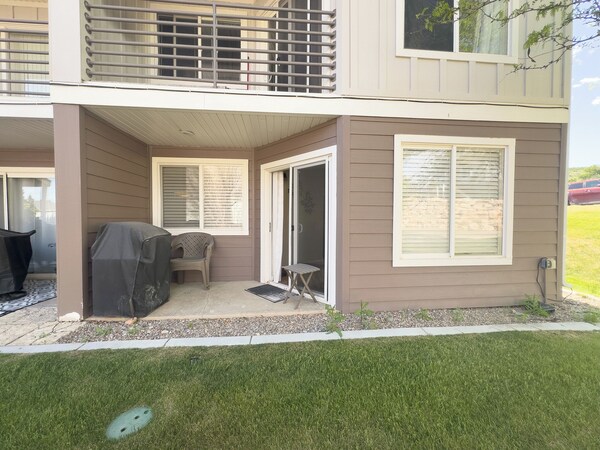 Inn Building Condo #106 Mountain View | 1 Bed, 1 Bath - Bear Lake