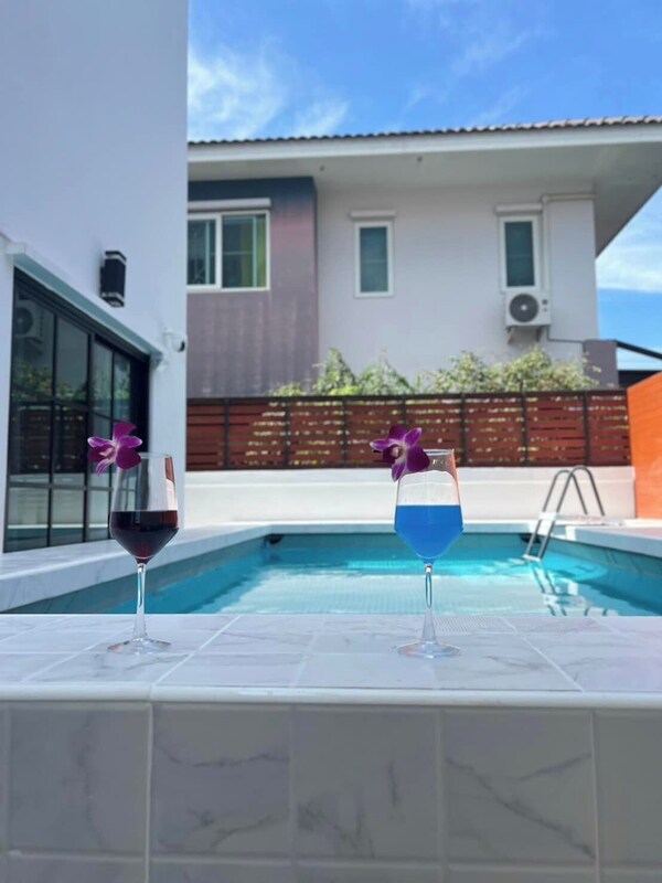 Luxury Private Pool Villa - 487 Psalms 23residence @ Huaikwang - Bang Kapi District