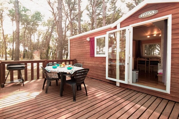 Bungalow De 2 Dormitorios Cerca De Las Playas - La Escala