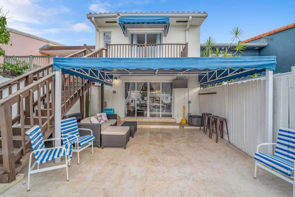 Vista Mar  Scenic 3br Family Waterfront W Private Dock - Miramar, FL