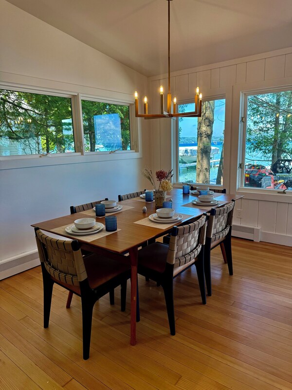 Crystal Lake Effect - Private Direct Lakefront! - Frankfort, MI