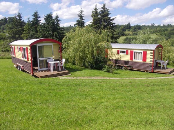 Rental Of Comfortable Trailers For 4 People At Devalparc Leisure Park - Calvados