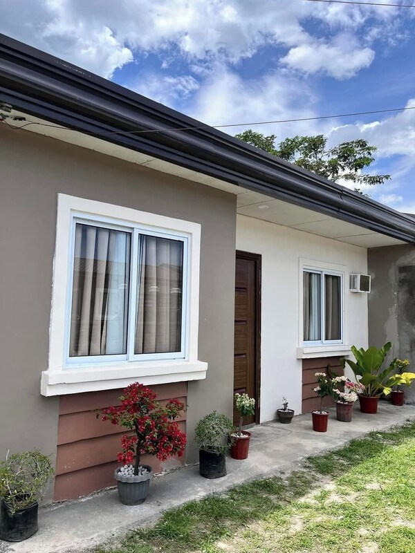 Mollys Transient 2-bedroom House In Wonderful General Santos City With Wifi, Ac - General Santos City
