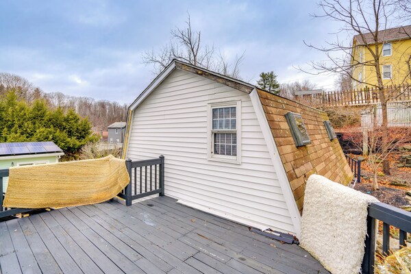Trail Access: Berkshires Gem W/ Rooftop Deck! - Great Barrington, MA