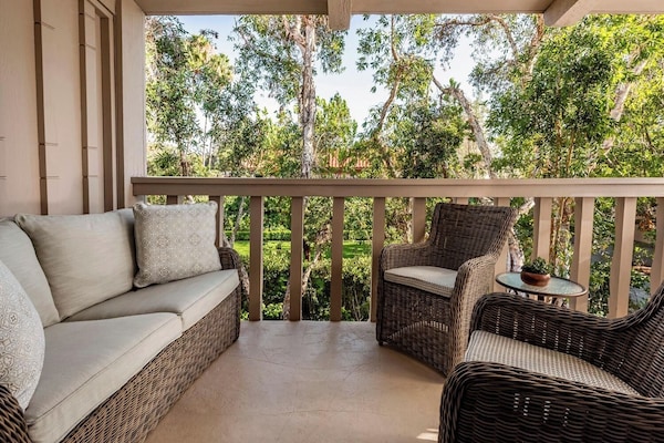 Relaxing 2 Queen Room Overlooking Lush Gardens Or Fountain, 2 Units - San Diego, CA