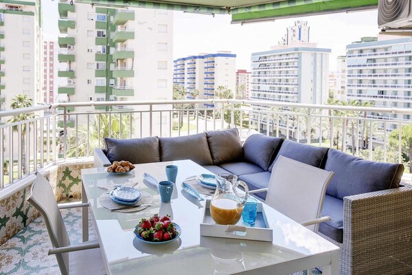 Apartamento 'Tokiomar Playa' Con Vistas Al Mar, Wi-fi Y Aire Acondicionado - Gandía