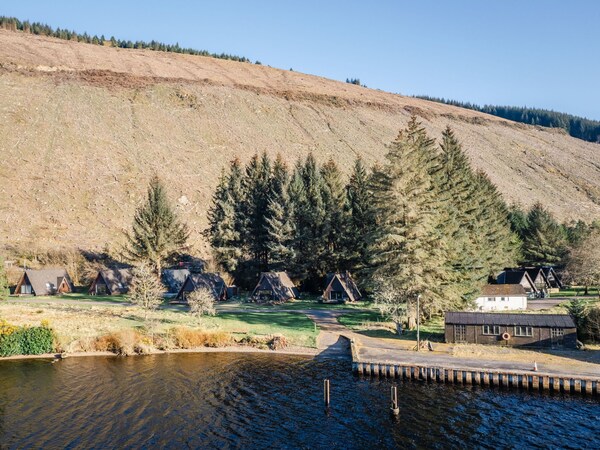 Pine Needle Lodge By Interhome - Fort Augustus