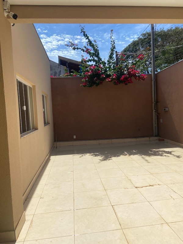Lilly Queen I - Londrina