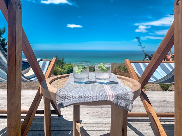Seascape - The Perfect Hideaway\n* A Rural Escape With Ocean Views * - New Zealand