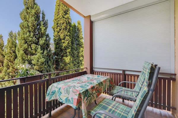 Ferienwohnung 'Kleeblatt' Mit Gemeinschaftsterrasse, Gemeinschaftsgarten Und Wi-fi - Radolfzell am Bodensee