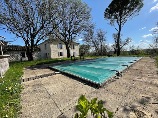 New Gîte With Swimming Pool In The South Of The Lot, In A 5-hectare Park - Lot