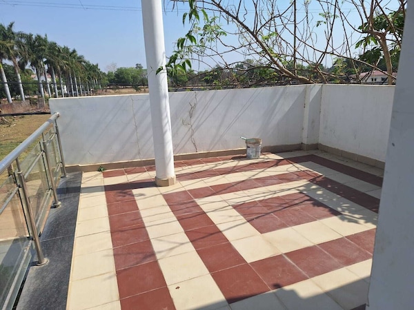 Mysa Villa Luxurious Homestay 2bhk Near Airport Bhopal With Ac, Wifi, Kitchen - Bhopal