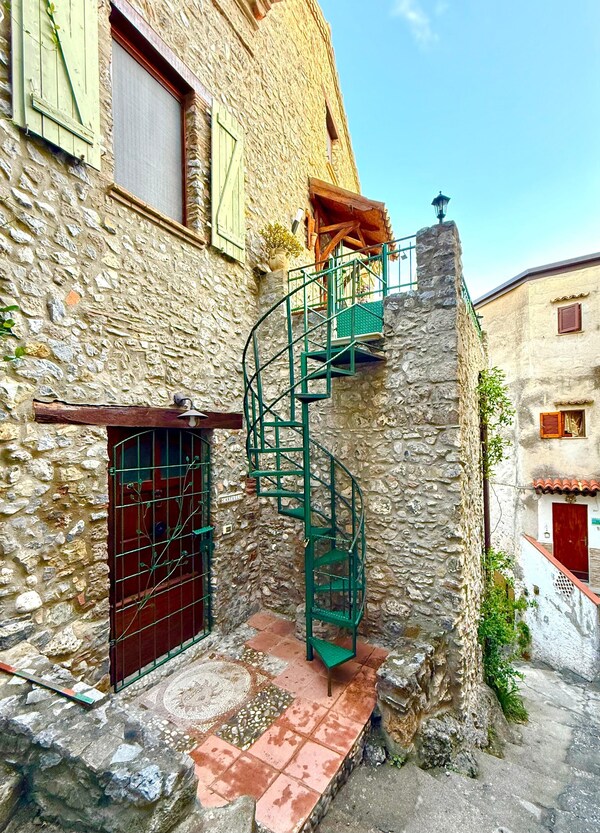 Tramonti E Mare - Relax In The Historic Center Just A Stone's Throw From The Sea - Scalea