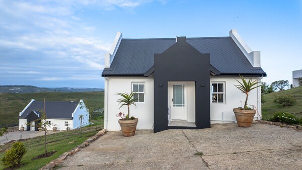 Viogneer Family Cottage - Plettenberg Bay