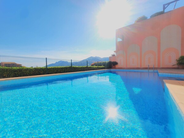 Magnificent 2p Sea View And Swimming Pool - Théoule-sur-Mer