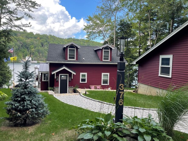 Charming 3-bedroom Lakehouse In Winchester With Wifi And Ac - Highland Lake, Winsted