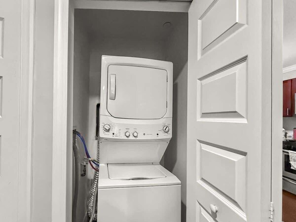 Bright And Airy 1bd In The Heart Of Philly - Camden, NJ