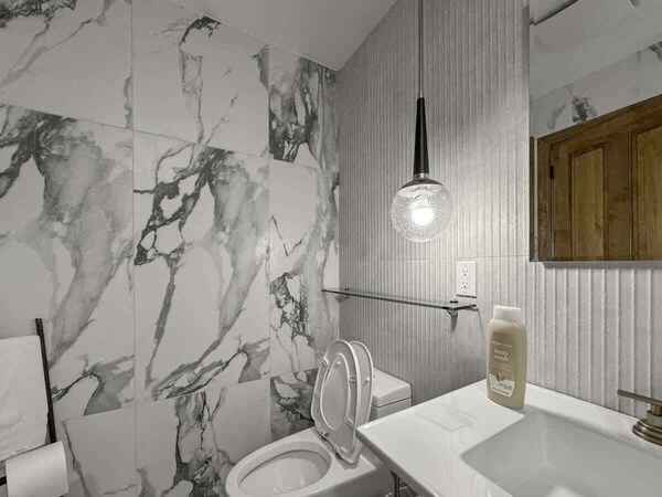 Luxury 1bd | 1 Bed | South St - Cherry Hill, NJ