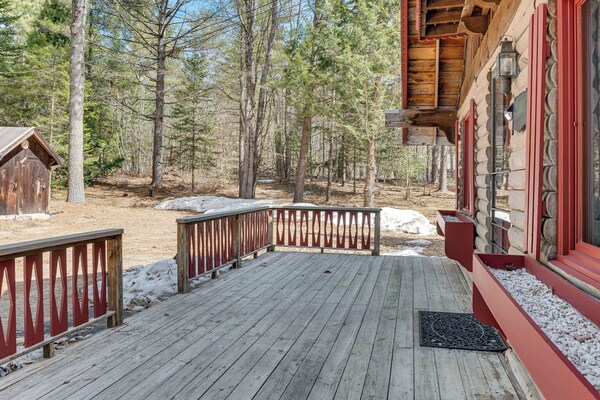 2 Mi To Ossipee Lake: Forest-view Sanctuary! - Lake Winnipesaukee, NH