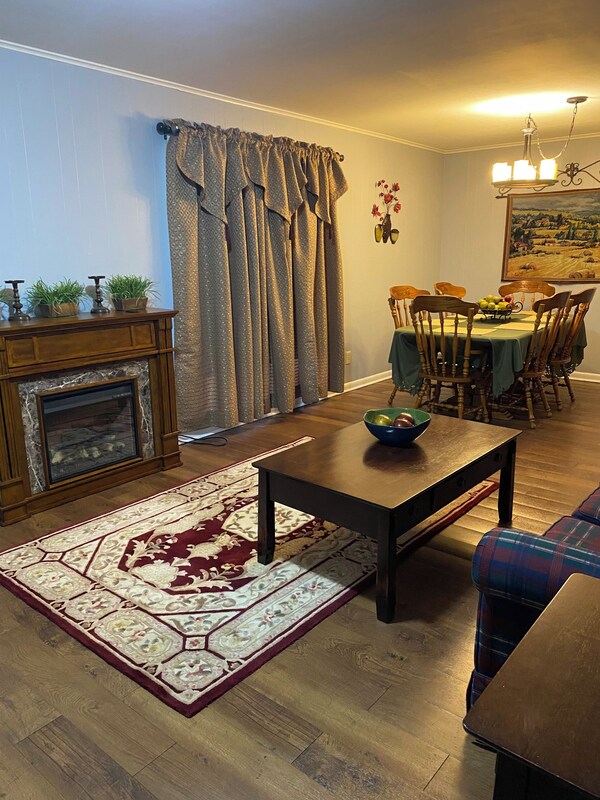 Charming 3-bedroom House With Wifi And Ac In Nash - Nash, TX