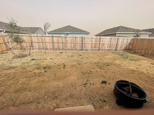 Comfy Family Home W/ 4 Rooms, Wifi, Office & Community Pool, In Rhome - Fort Worth, TX