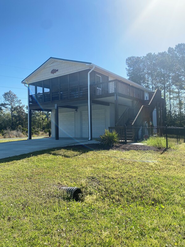 3b/2b House Sneads Ferry 2 King Rooms 1 Dbl Twin Room Close To Beaches & Base - North Topsail Beach, NC