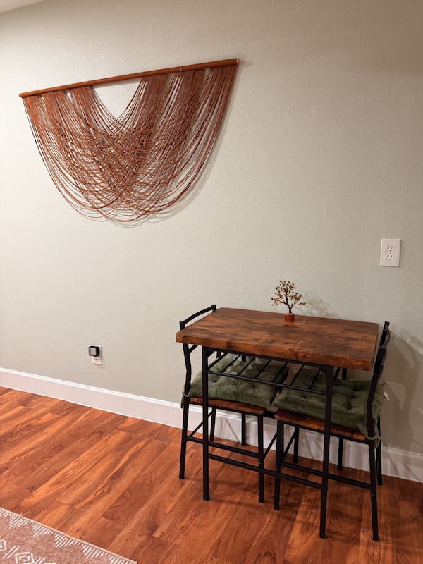 Tranquil Suite Private Bath + Entry - Tomball, TX