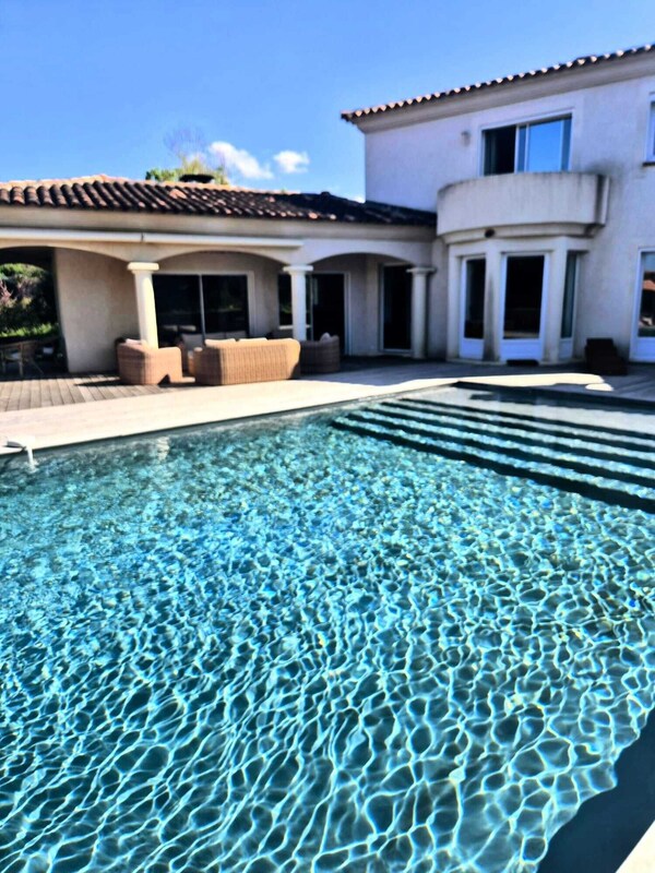 Luxury Villa-pool And Air-conditioning - 5 Min From The Beaches And Center Of Porticcio - Ajaccio
