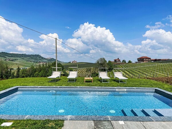Beautiful Private Villa With A/c, Private Pool, Wifi, Terrace, Panoramic View And Parking - Barolo
