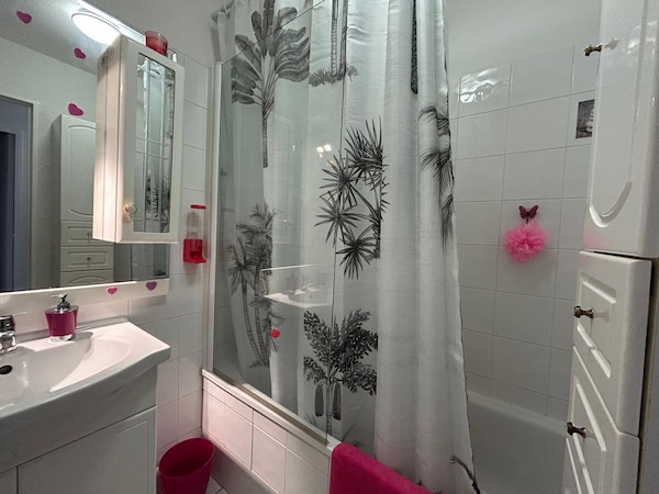 Encantador Apartamento En Ondres Para 4 Personas Con Logia Y Aparcamiento - Landas