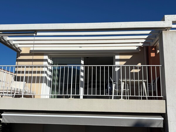 Recent Apartment In Secure Residence With Swimming Pool 7 Minutes Walk From The Center - Cavalaire-sur-Mer