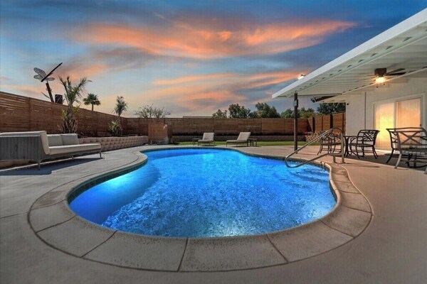 Perfect Private Getaway W/ Pool In Thousand Palms! - Rancho Mirage, CA