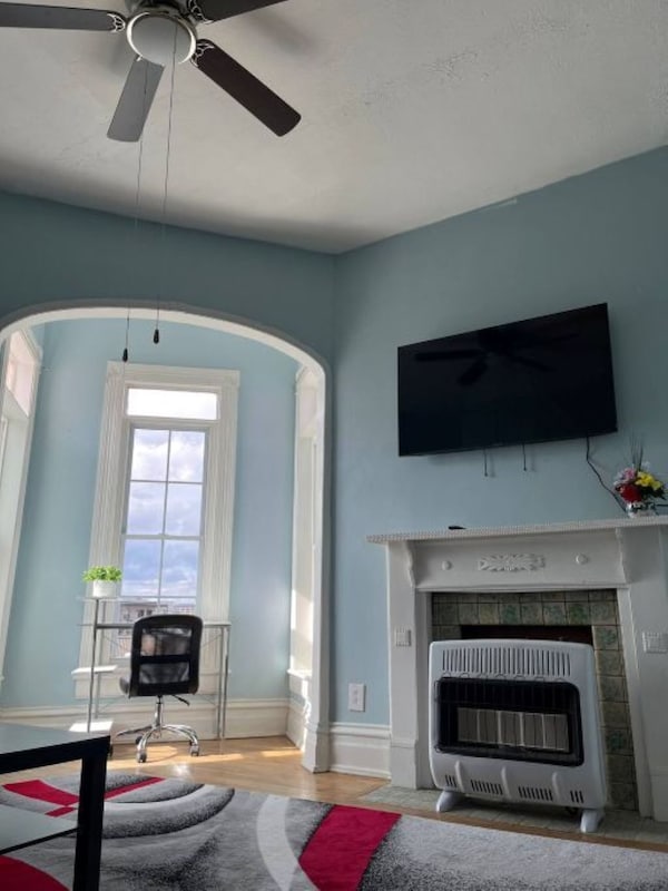 Charming 1-bedroom Apartment With Wifi, Ac In Fabulous Huntington - Huntington, WV