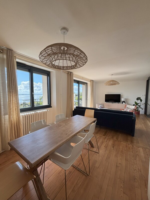 Sea View House With Terrace - Brest