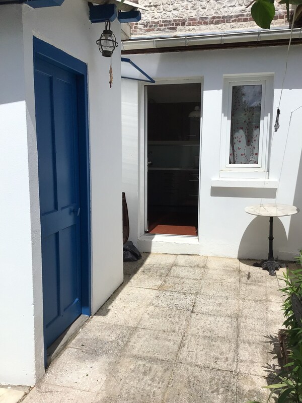 Sara's Home 24. - Rouen