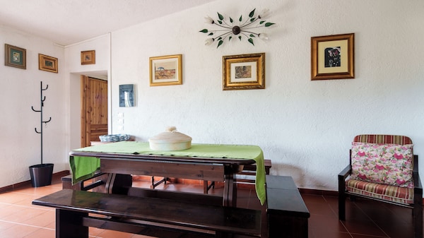 La Villa Del Relax - Two Bedroom Villa, Sleeps 4 - Sorso