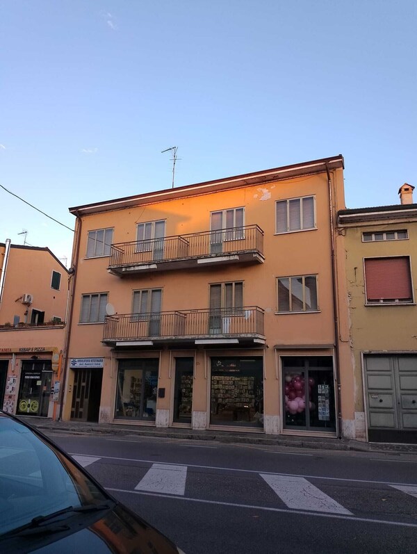 Mantova Sweet Home 2-bedroom Apartment In Phenomenal Mantova With Ac, Wifi - Mantua