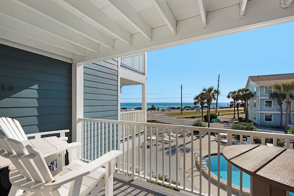 Cozy 1-bedroom Sleeps 6, With Gulf Views In Charming Miramar Beach - Miramar Beach, FL